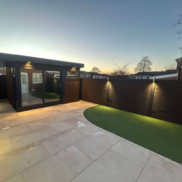 Dark Oak Slatted Composite Fencing | Paving Stones Direct